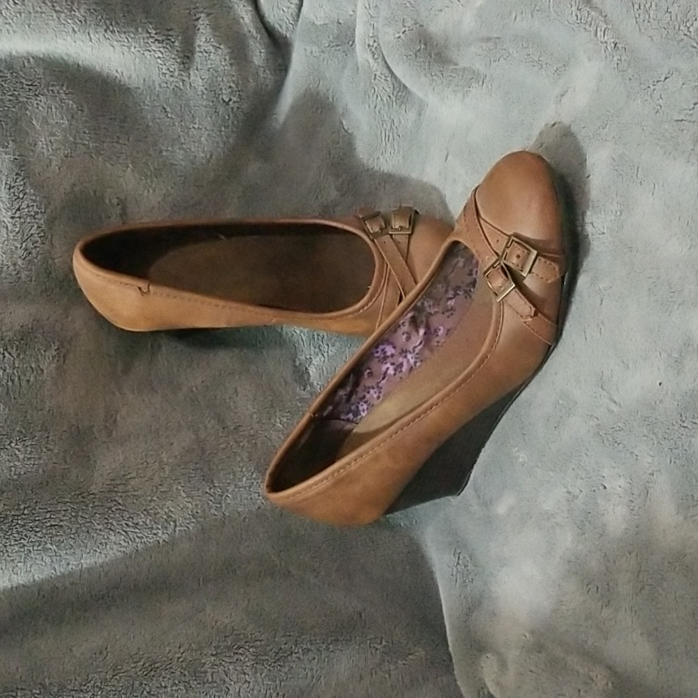 Brown Ballet Wedge - Gem